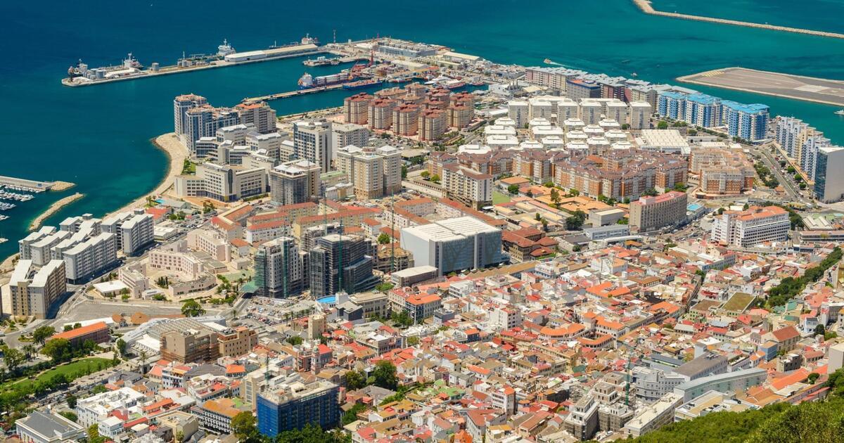 How many Jews live in Gibraltar? | JPR