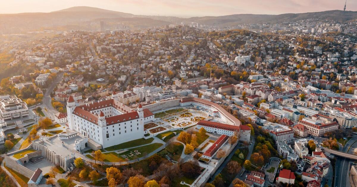 How many Jews live in Slovakia? | JPR