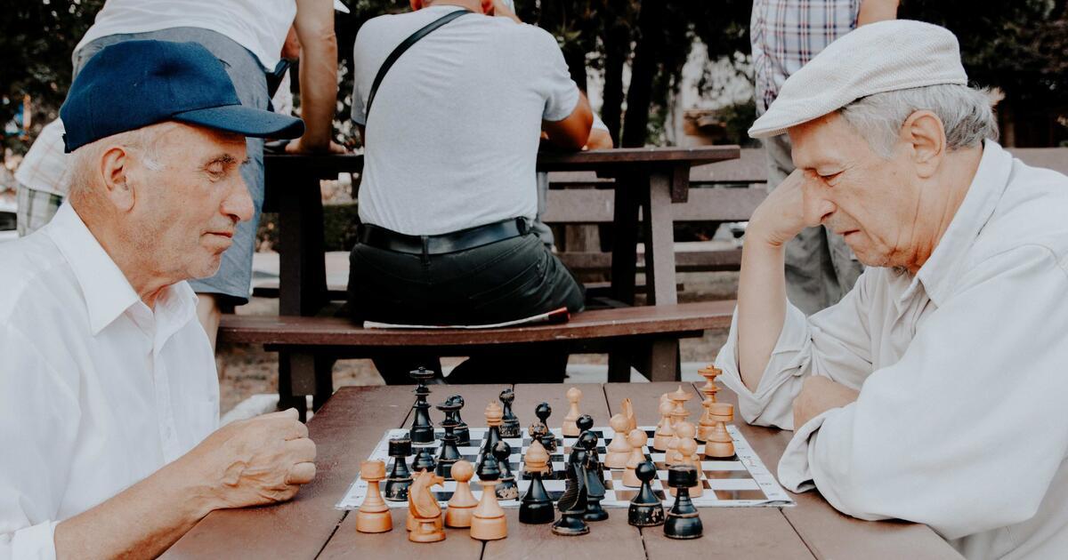 Religion + Numbers: Do Jews live longer? | JPR